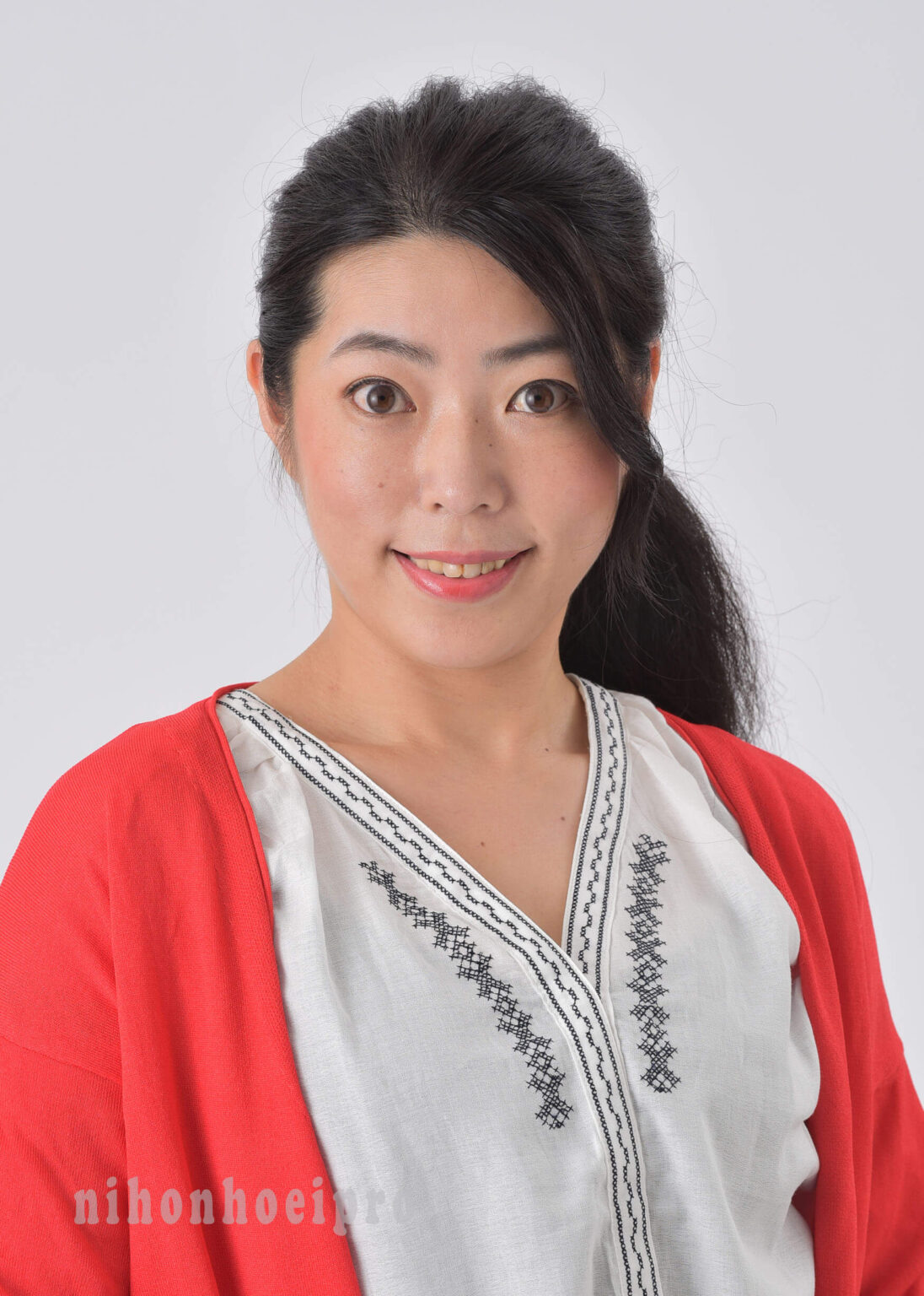 堀本歩美 | 日本放映プロ公式Webサイト